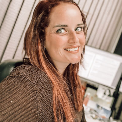 Kelly Van Tricht - Humanity First | VindeenTherapeut.be