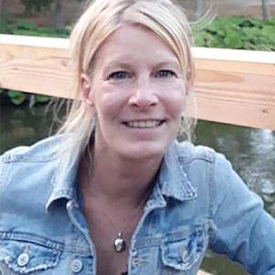 Alexie Louwagie | VindeenTherapeut.be