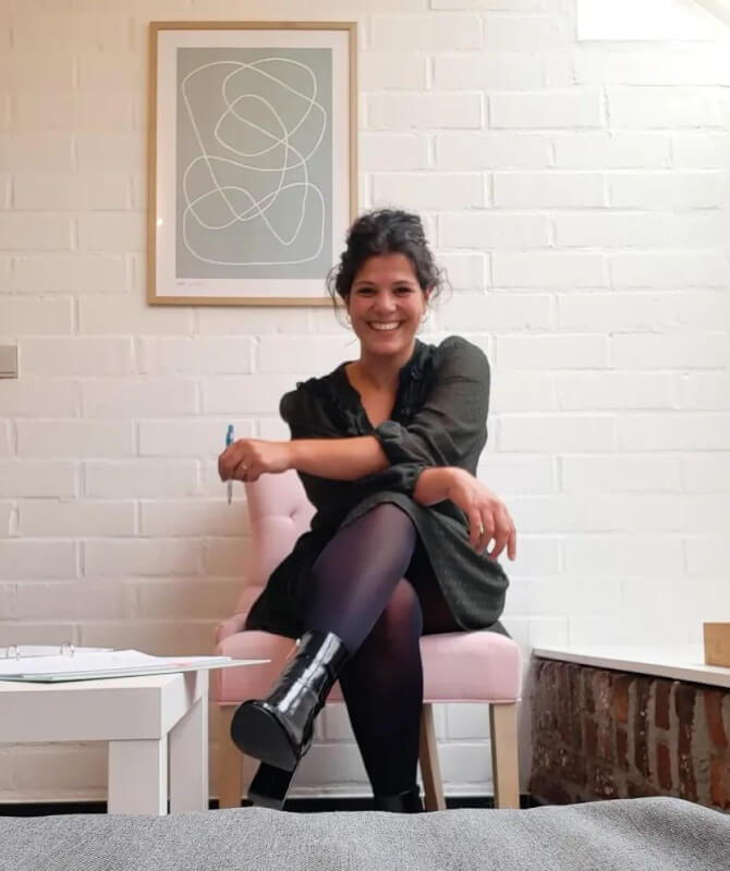 Karima Ben Azza - Praktijk voor eetstoornistherapie | VindeenTherapeut.be